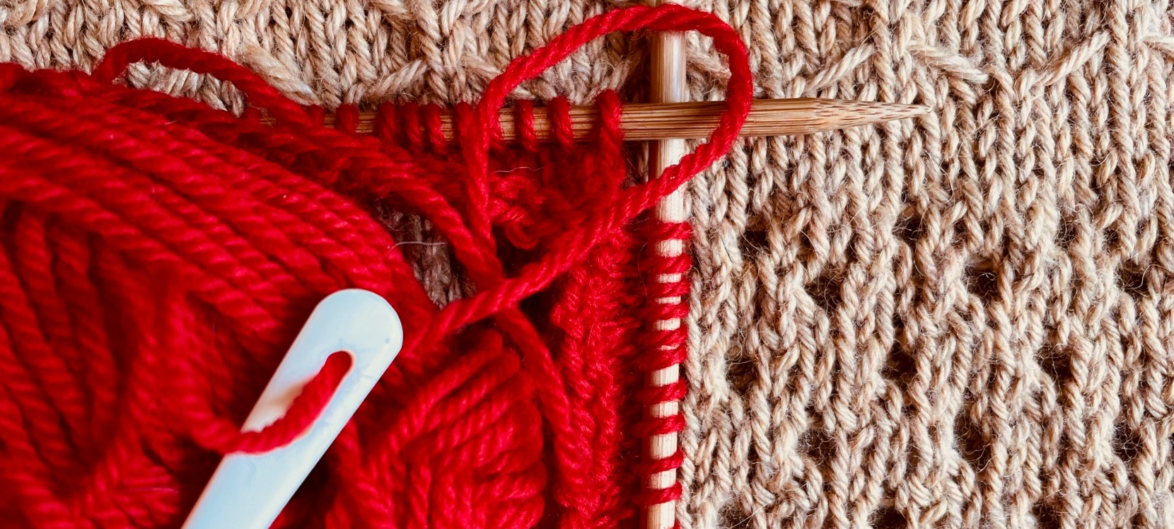 What is Nalbinding, and What Does It Have to do with Knitting ...